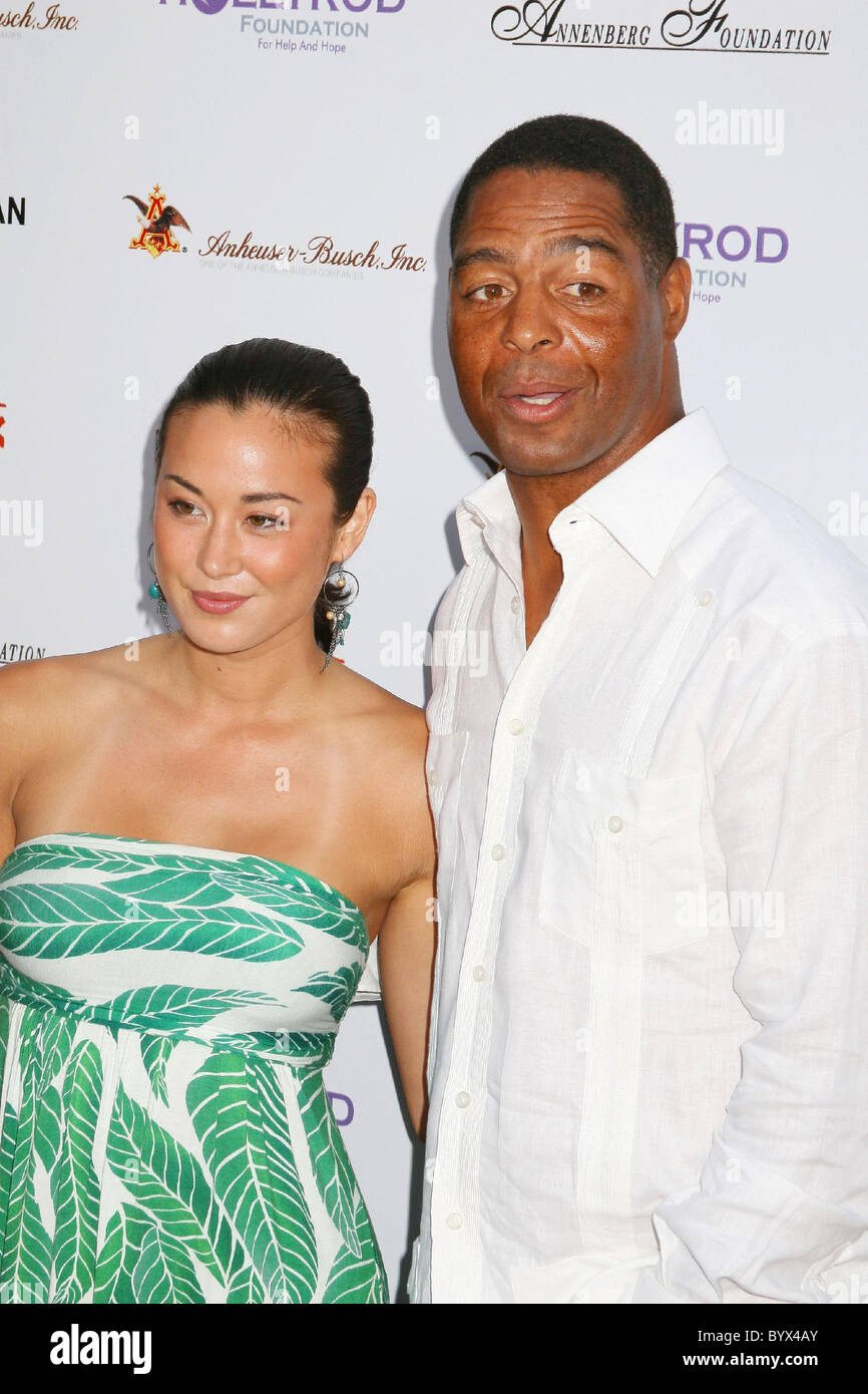 Marcus Allen and guest Design Care 2007 held at the Home of Tammy and ...