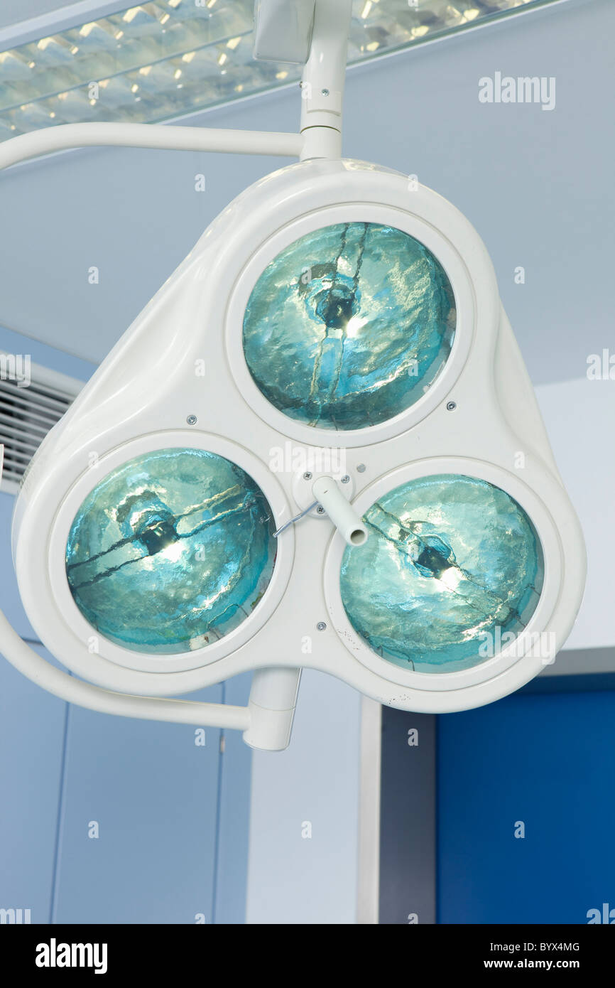 Close up of surgical light Stock Photo - Alamy