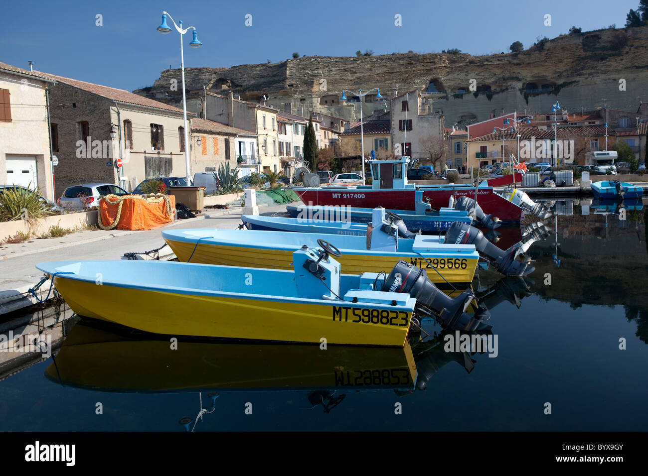 The port of Saint Chamas Stock Photo - Alamy The port of Saint Chamas Stock Photo - Alamy