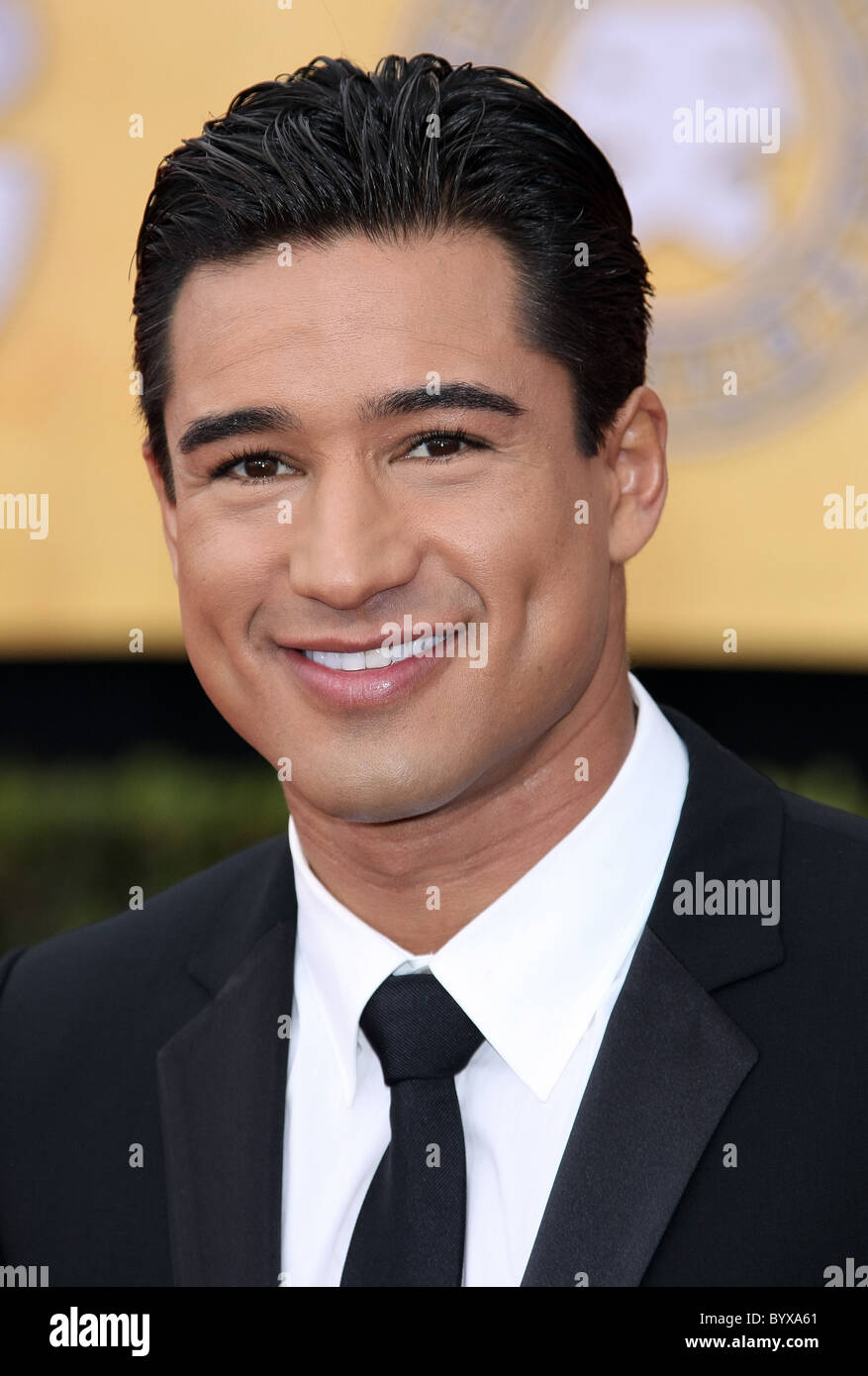 Actor mario lopez hi-res stock photography and images - Alamy