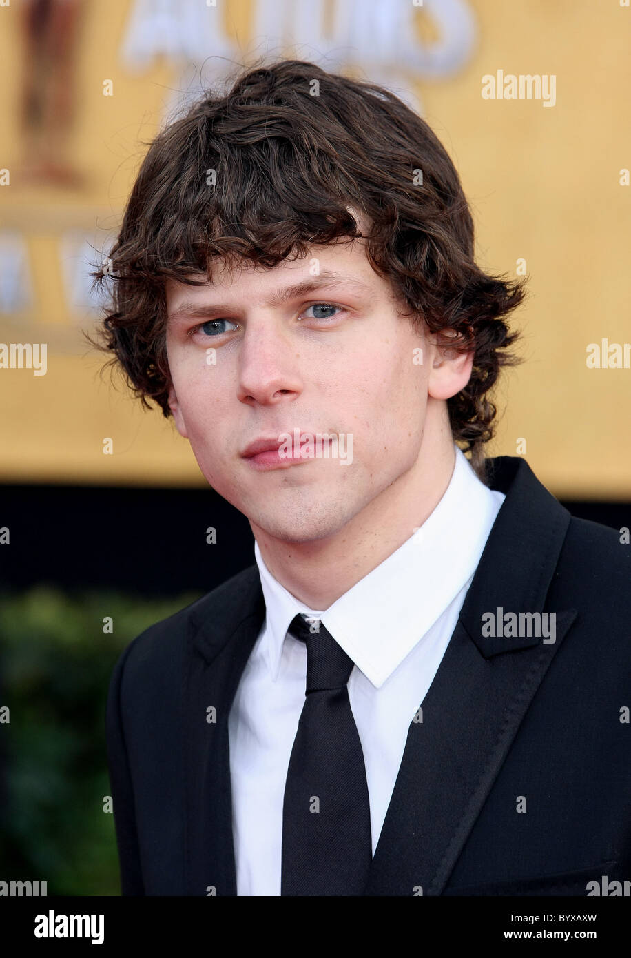 JESSE EISENBERG 17TH ANNUAL SCREEN ACTOR GUILD AWARDS ARRIVALS DOWNTOWN ...