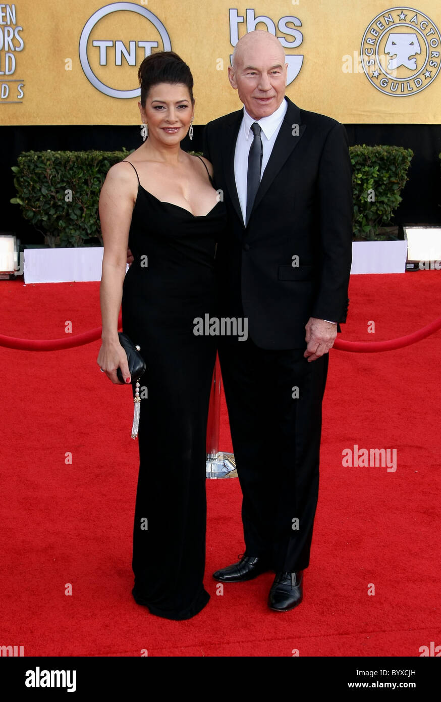MARINA SIRTIS PATRICK STEWART 17TH ANNUAL SCREEN ACTOR GUILD AWARDS ...