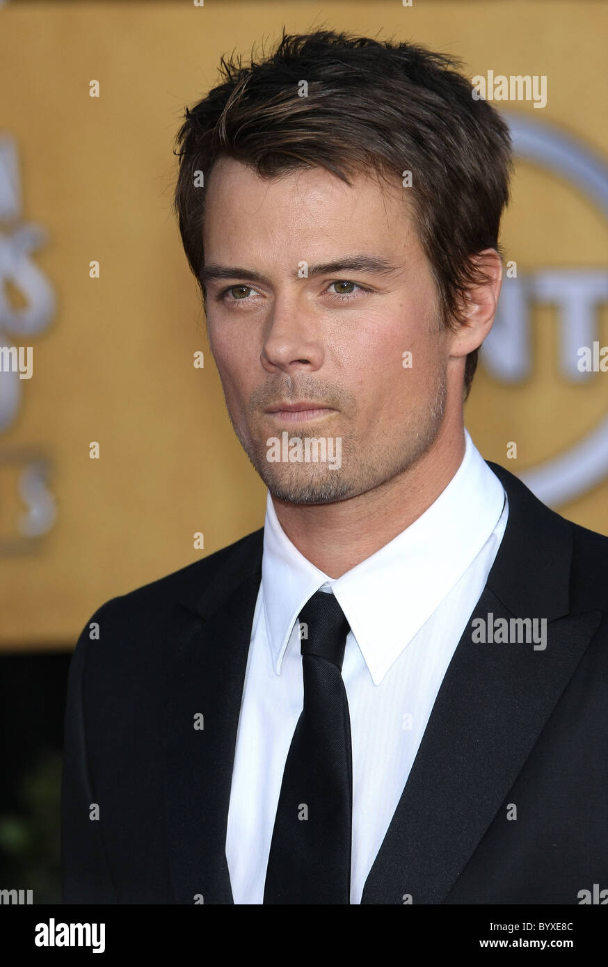JOSH DUHAMEL 17TH ANNUAL SCREEN ACTOR GUILD AWARDS ARRIVALS DOWNTOWN ...