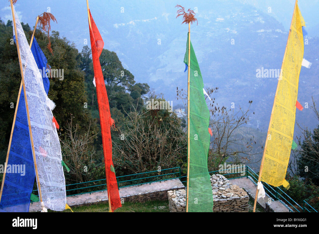 1000 flags hi-res stock photography and images - Alamy