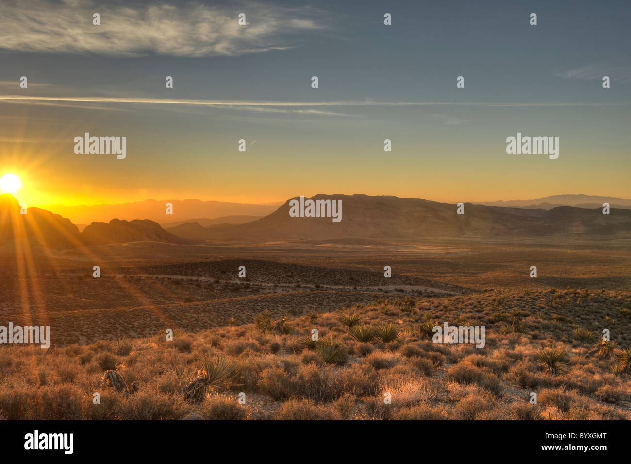 Red rock canyon landscape hi-res stock photography and images - Alamy
