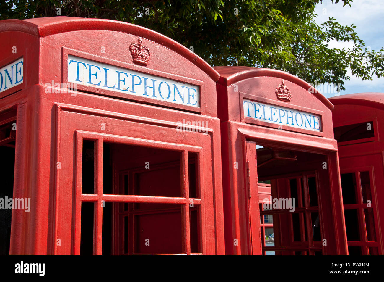 Two red telephone boxes with crown hi-res stock photography and images ...