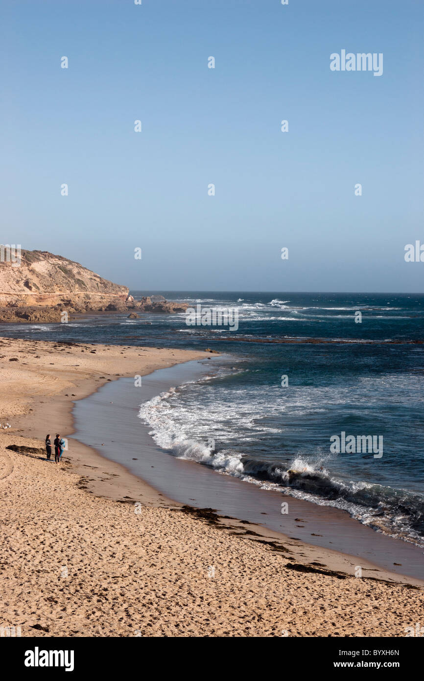 Coastal road sandy beach calm hi-res stock photography and images - Alamy