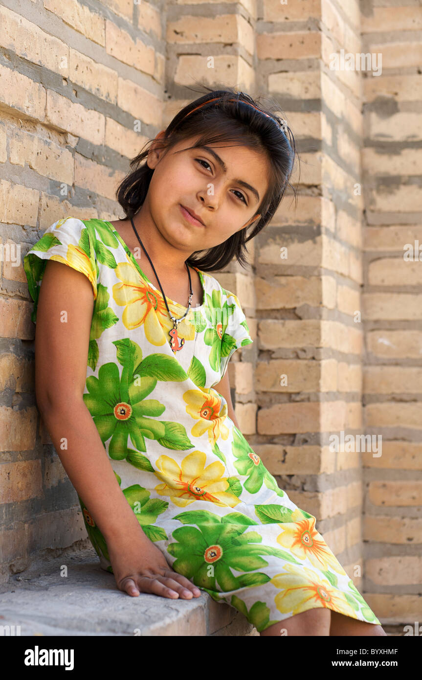 Portrait of Uzbeki girl, Khiva, Uzbekistan Stock Photo - Alamy