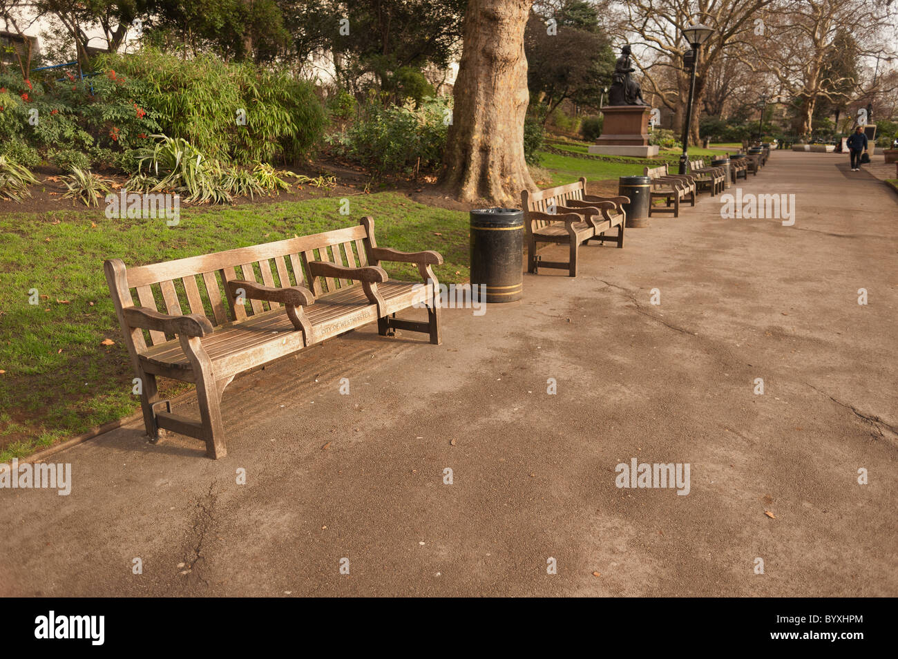Victoria Bank Gardens Shell Mex Edexcel House Stock Photo - Alamy