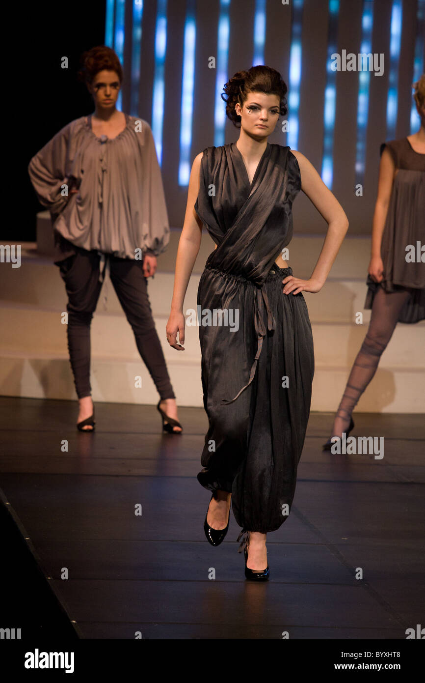 Runway design hi-res stock photography and images - Alamy