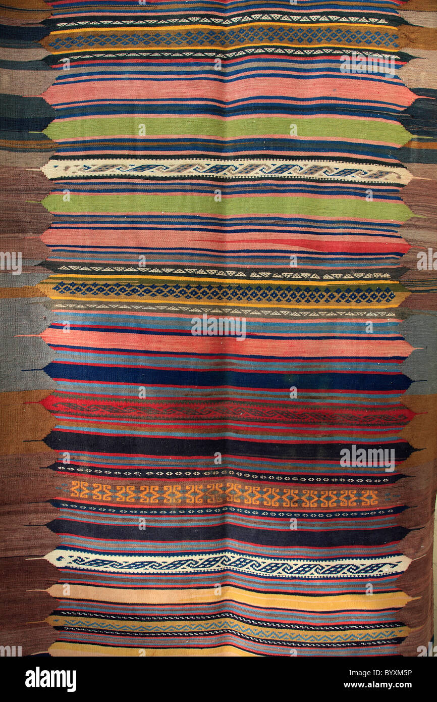 Kuwait sadu house hi-res stock photography and images - Alamy