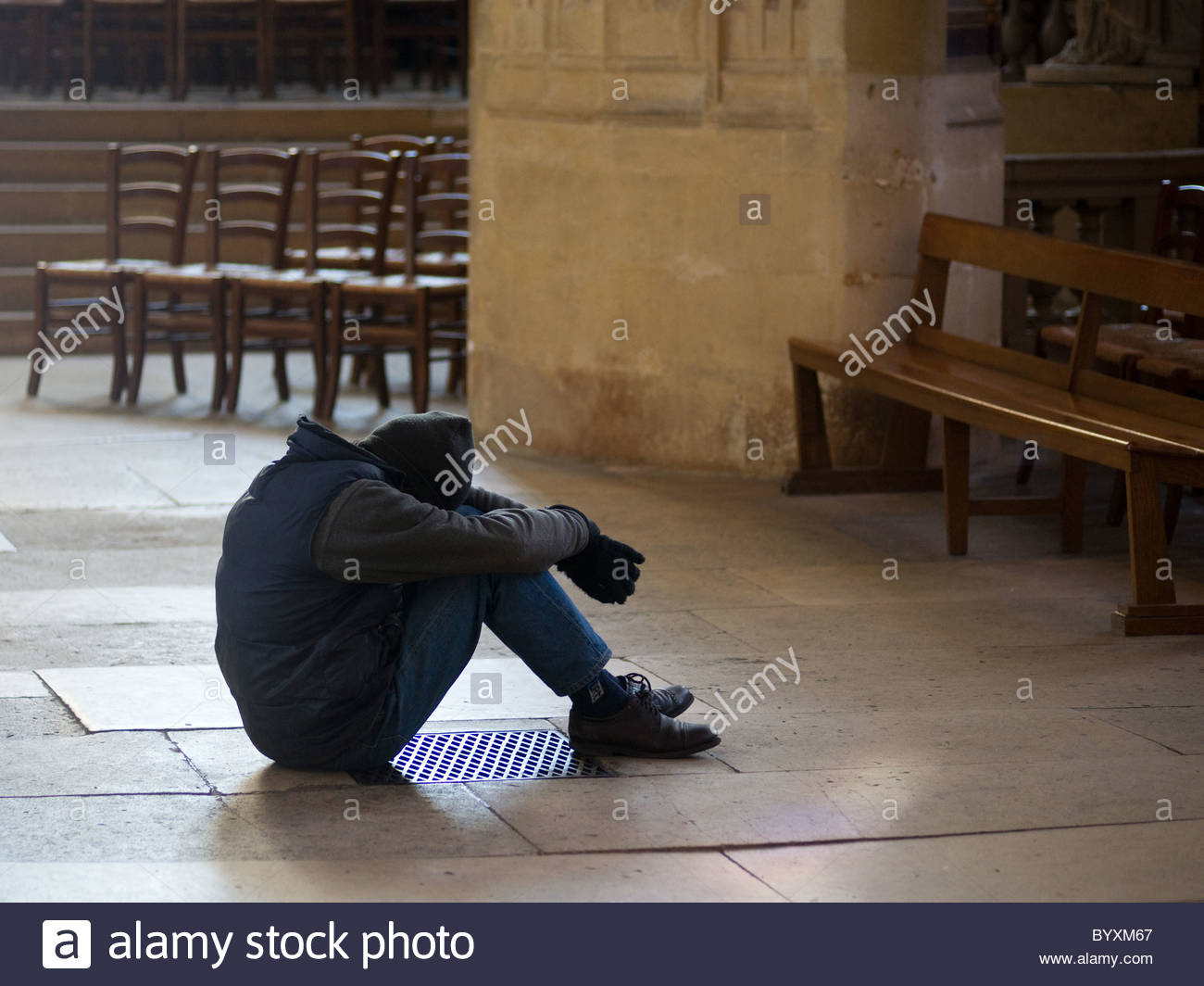 Old Man Sad Sit Alone High Resolution Stock Photography and Images - Alamy