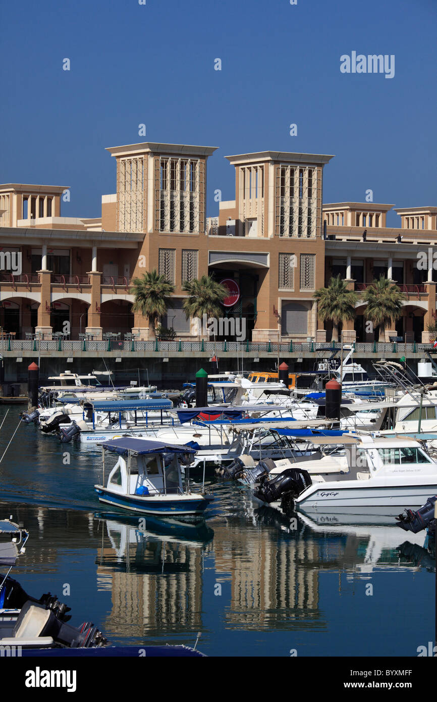 Kuwait, Kuwait City, Souk Sharq, marina Stock Photo - Alamy