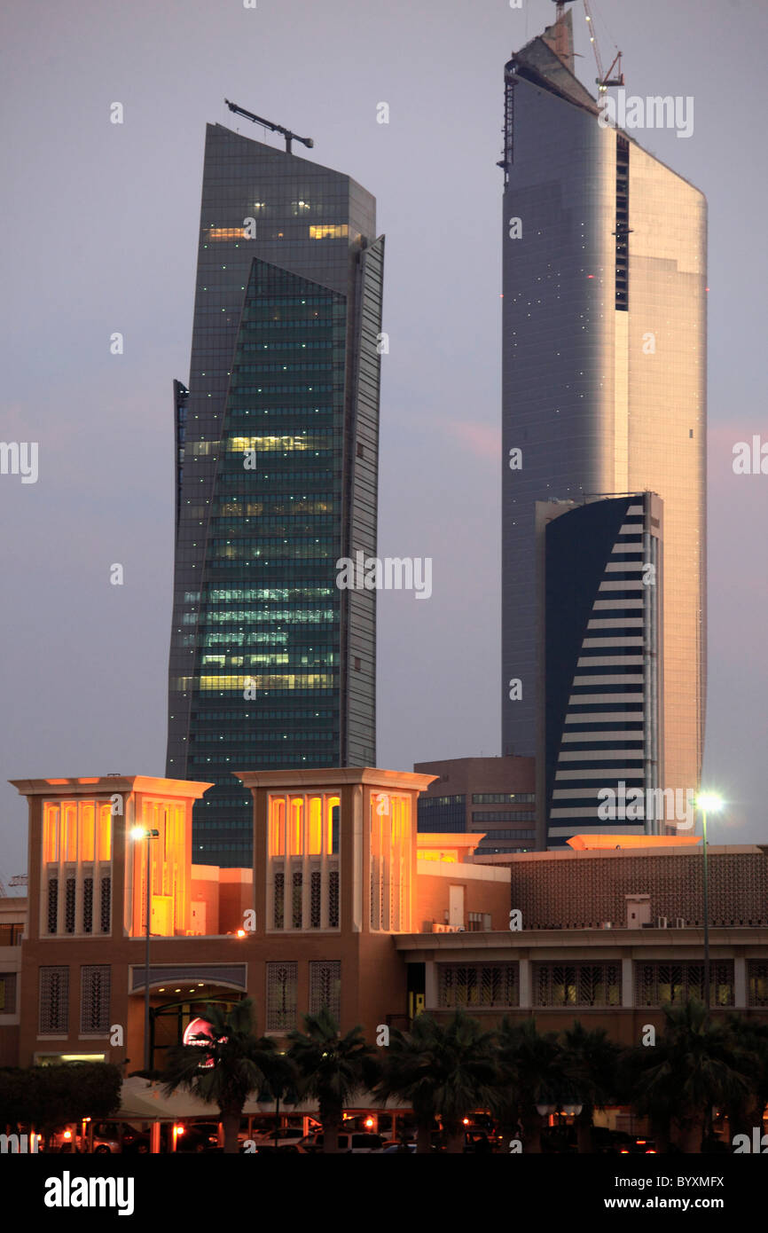 Kuwait, Kuwait City, Souk Sharq, skyscrapers Stock Photo - Alamy