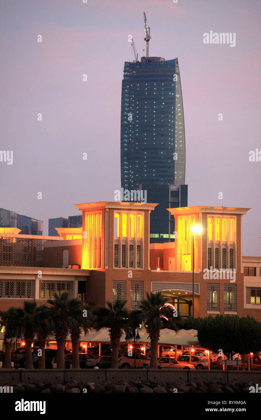 Kuwait, Kuwait City, Souk Sharq, skyscraper Stock Photo - Alamy