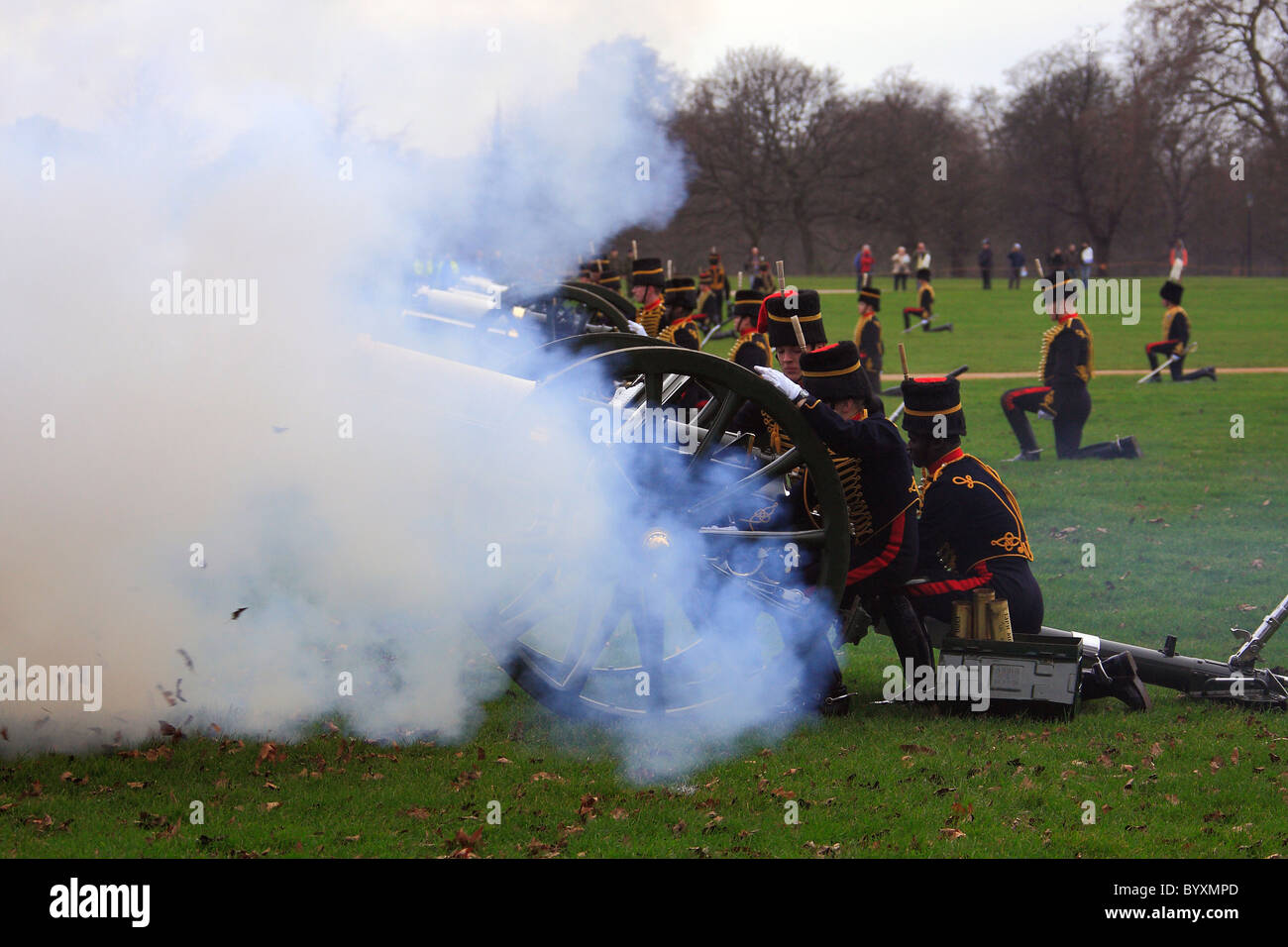 Cannon fired soldiers in hi-res stock photography and images - Alamy