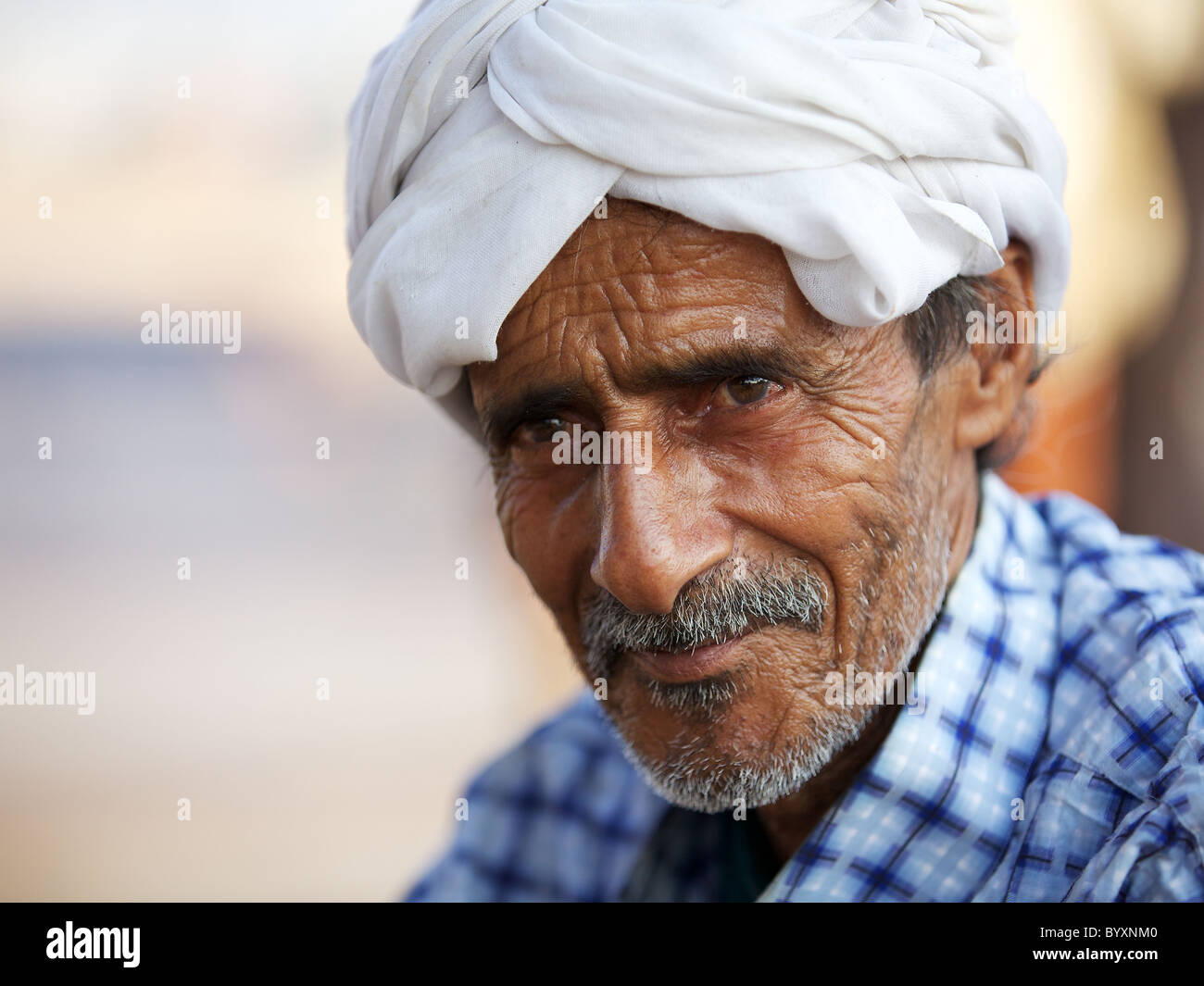 Portrait of Arab dockyard worker, Jaddaf dockyard, Dubai, UAE Stock ...