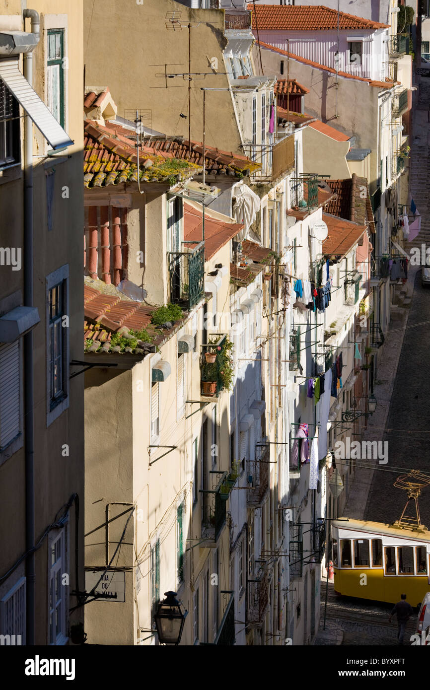 Bica elevador aka funicular, Lisbon, Portugal Stock Photo - Alamy