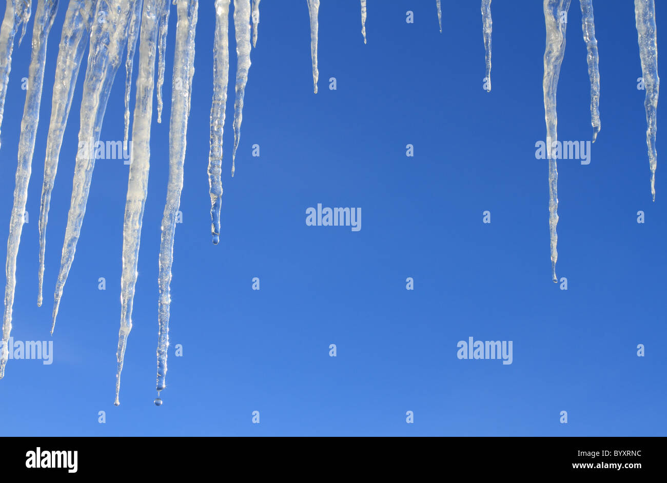 Group of icicles hi-res stock photography and images - Alamy