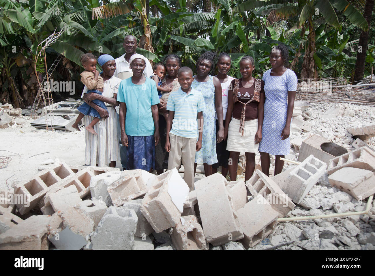 Haitian family hi-res stock photography and images - Alamy