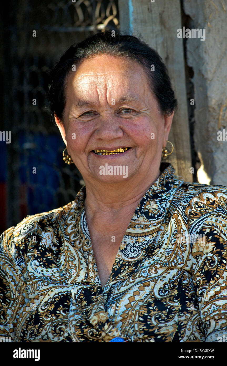 Elderly uzbek woman hi-res stock photography and images - Alamy