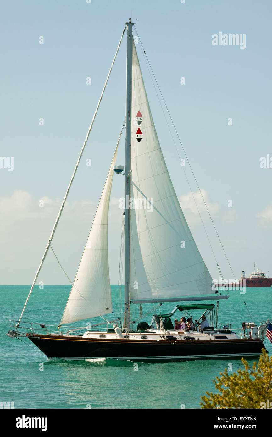 Sloop underway hi-res stock photography and images - Alamy