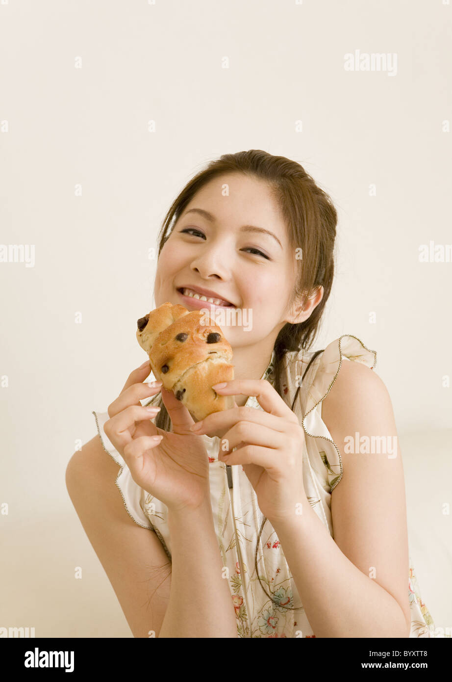 Woman eat brown bread hi-res stock photography and images - Alamy