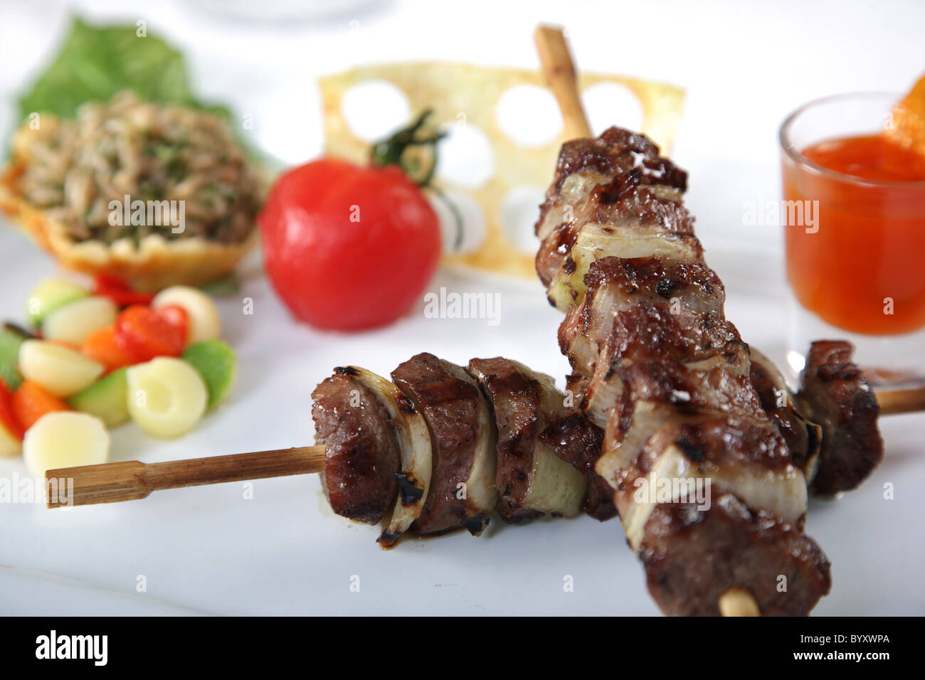 Meat skewers hi-res stock photography and images - Alamy