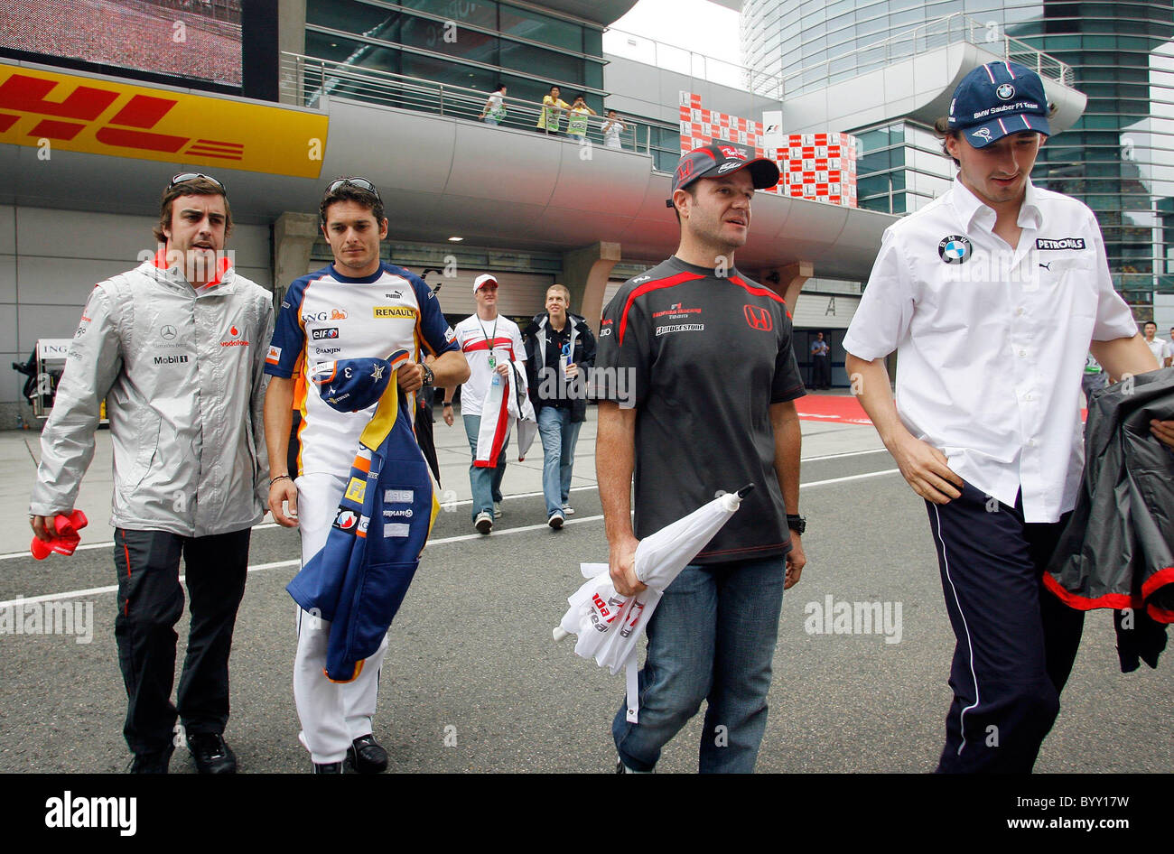 Giancarlo fisichella fernando alonso hi-res stock photography and images - Alamy