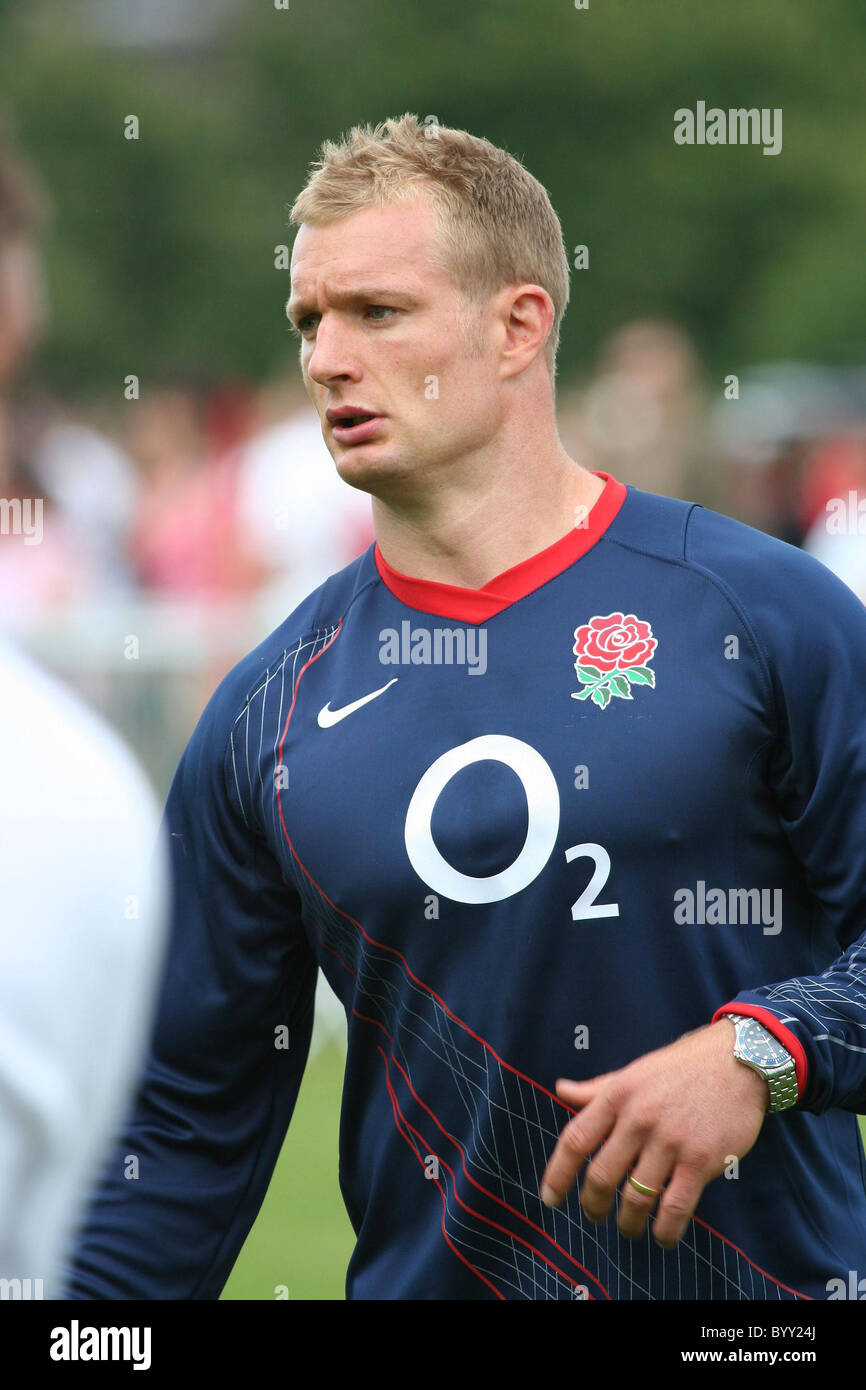 O2 Scrum In The Park with the England rugby squad at Regents park ...