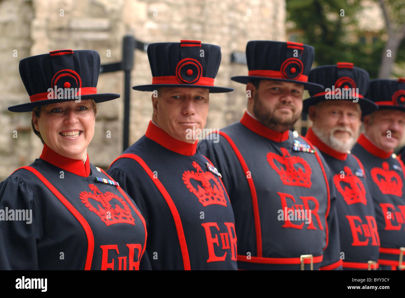 Moira cameron first female beefeater hi-res stock photography and ...