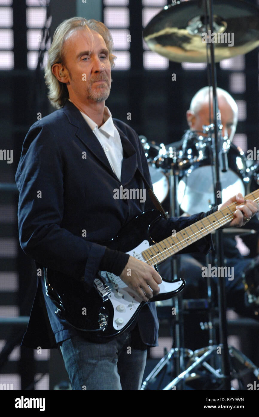 Mike Rutherford of Genesis performs live in concert at Madison Square ...