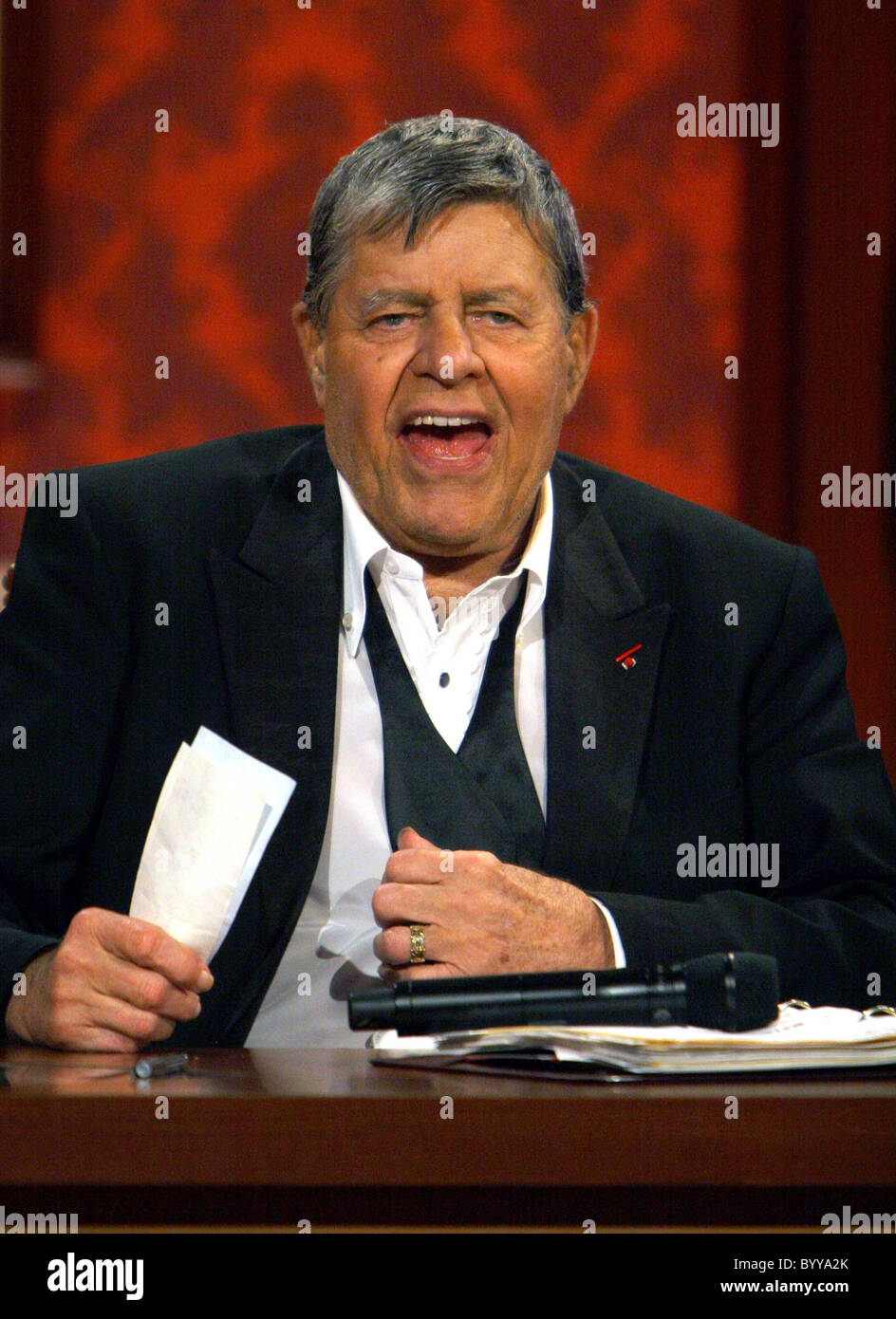 Jerry Lewis The Jerry Lewis MDA Telethon Results Day inside Southpoint ...