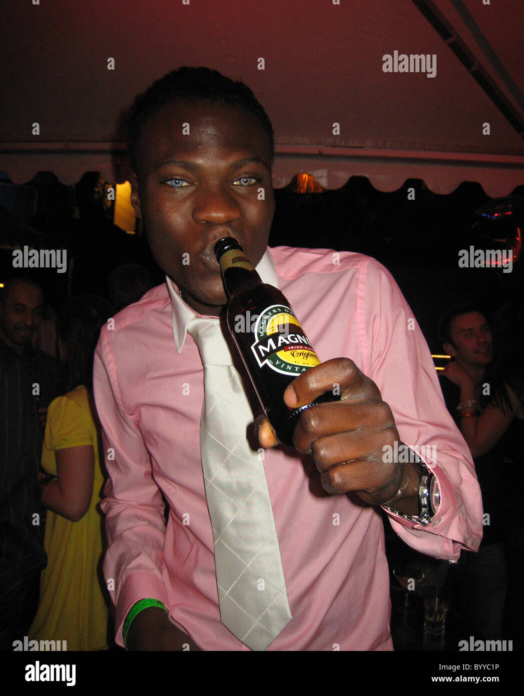 Brian Belo Big Brother 8 wrap party held at EGG Nightclub - Inside ...