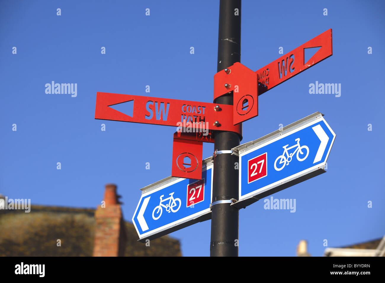 South west coast path sign hi-res stock photography and images - Alamy