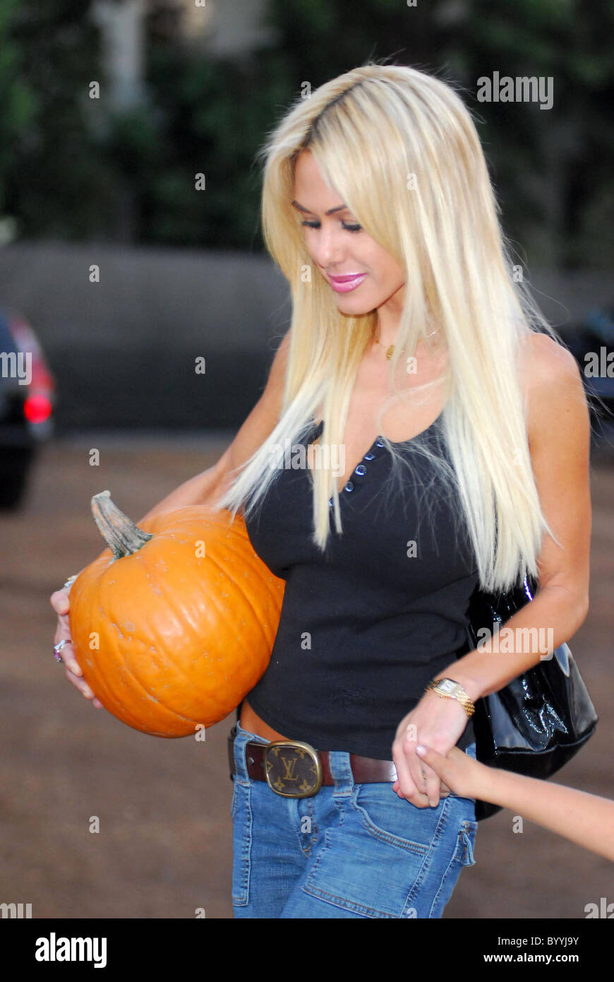 Shauna Sand with her children and a male friend at the Mr. Bones ...