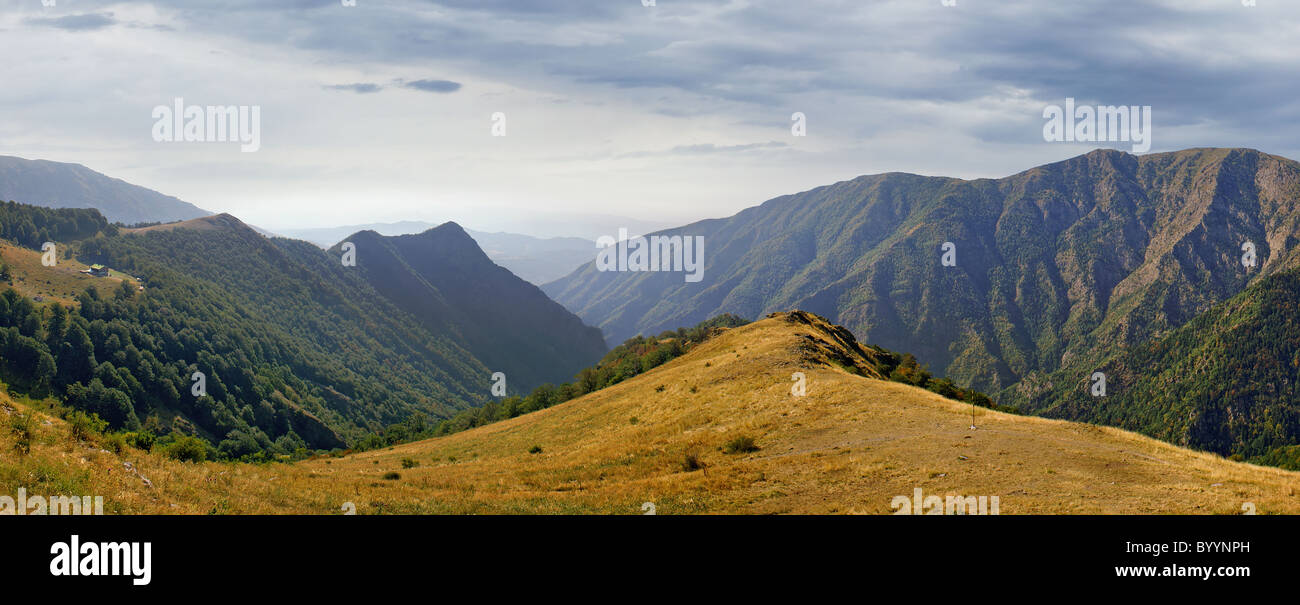 Balkan mountain hi-res stock photography and images - Alamy