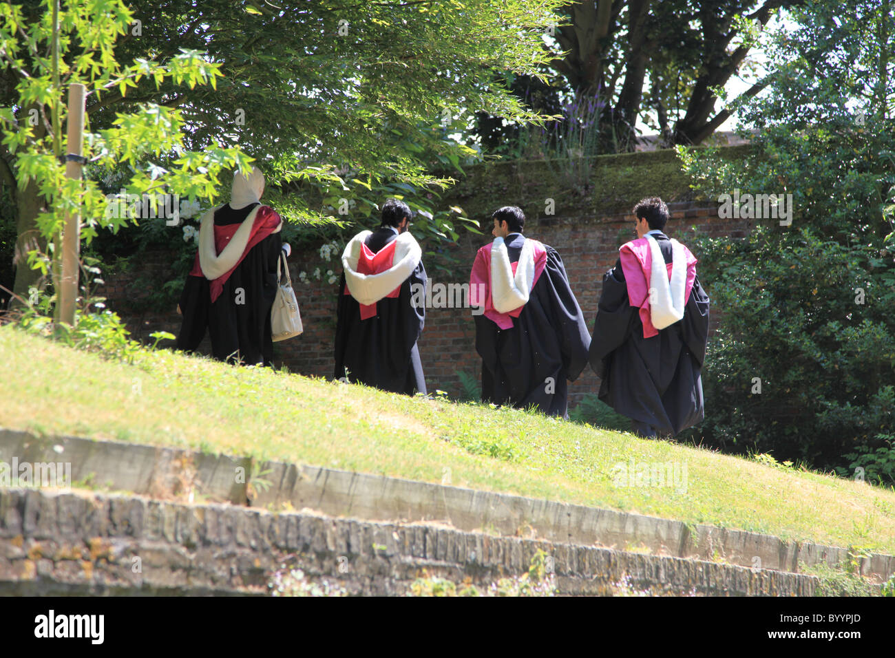 Cambridge university graduation hi-res stock photography and images - Alamy