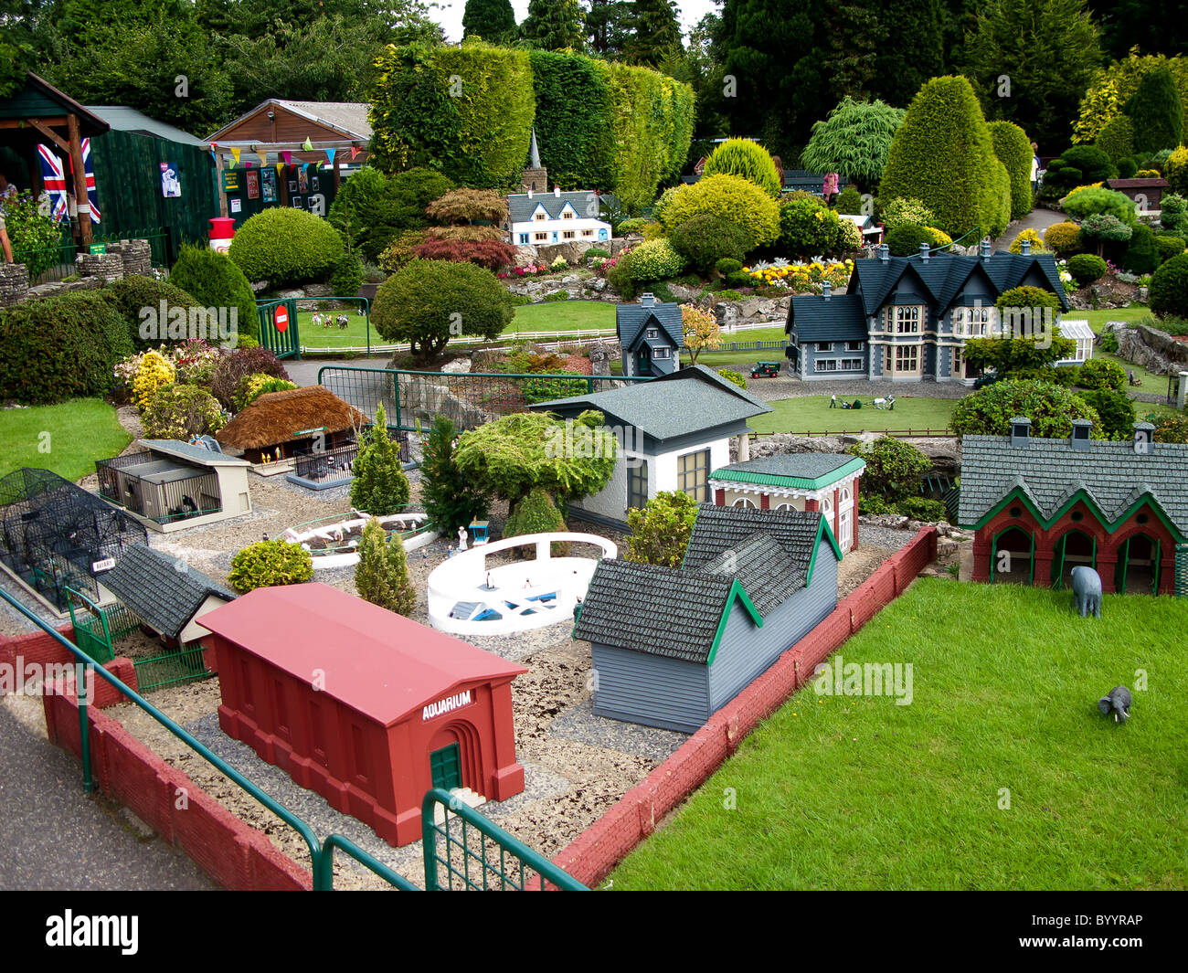 Bekonscot model village in miniature hi-res stock photography and ...