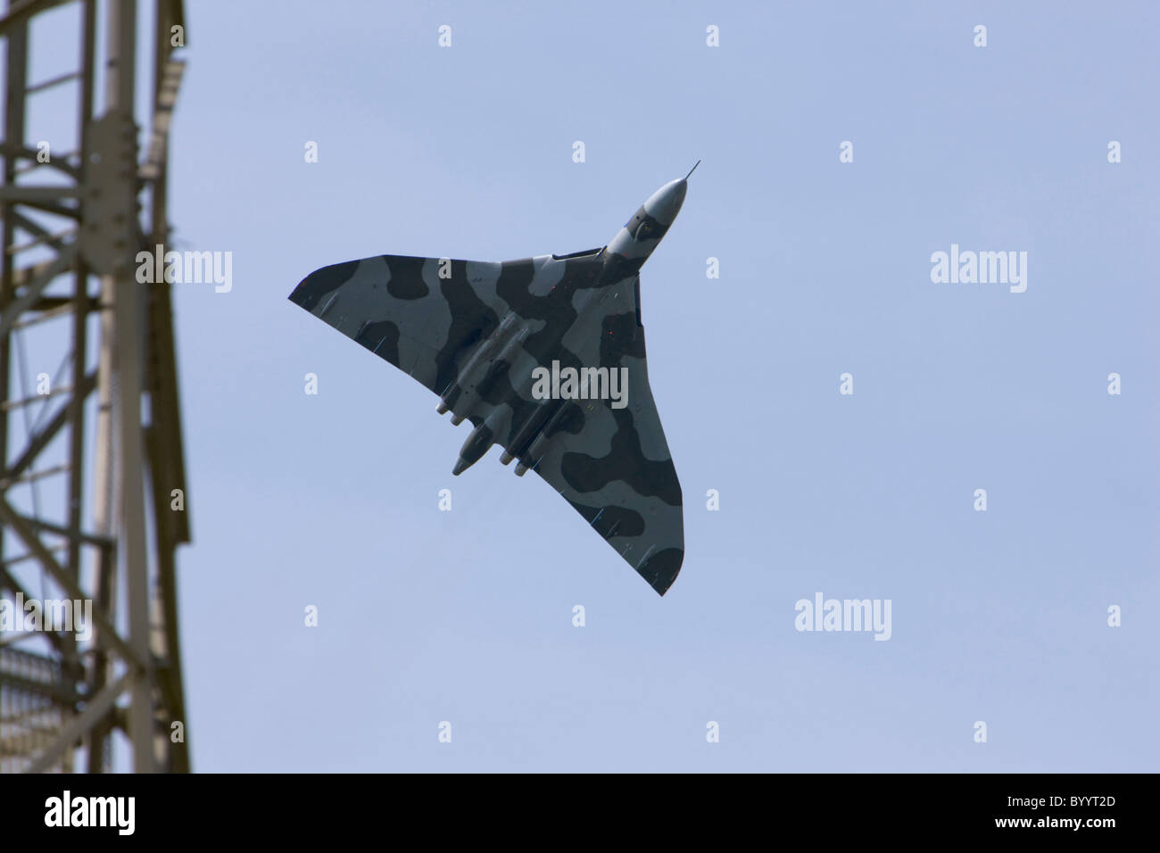 Delta wing aircraft hi-res stock photography and images - Alamy