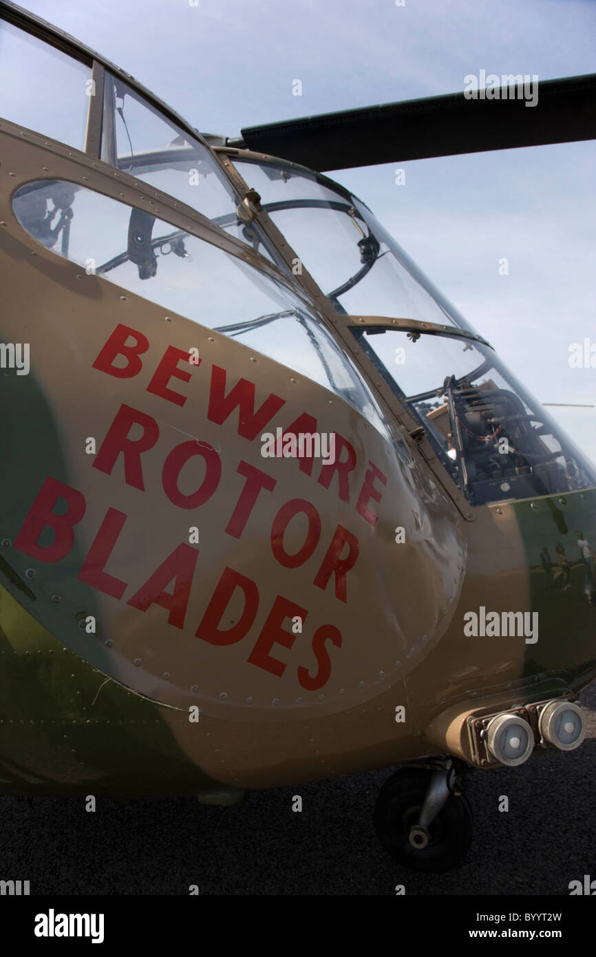 Helicopter rotor blades hi-res stock photography and images - Alamy
