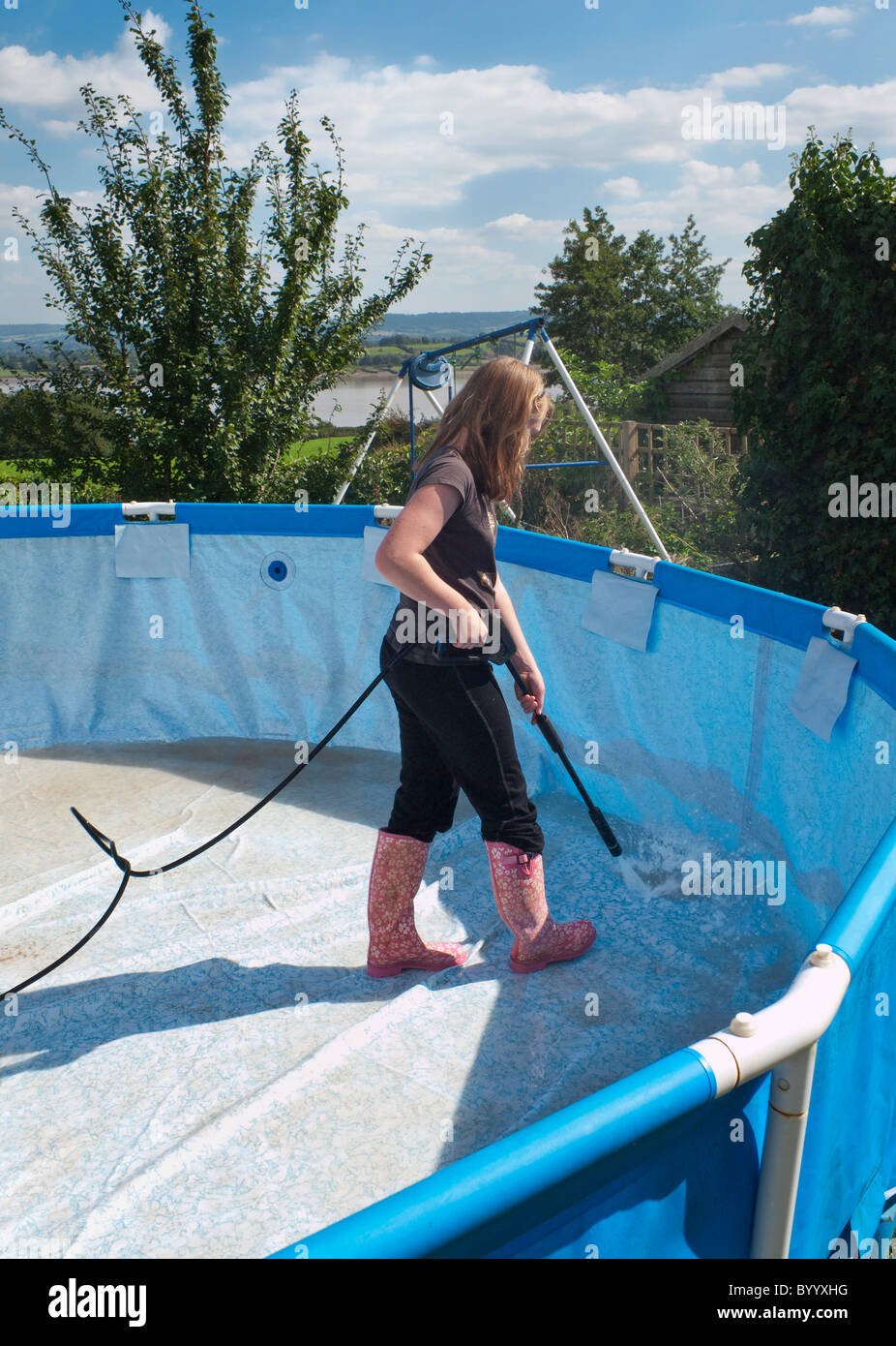 Empty pool cleaning High Resolution Stock Photography and Images - Alamy