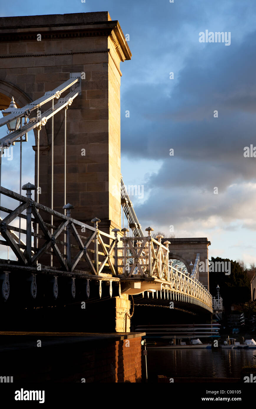 View of Marlow Suspension bridge over the river Thames Stock Photo - Alamy