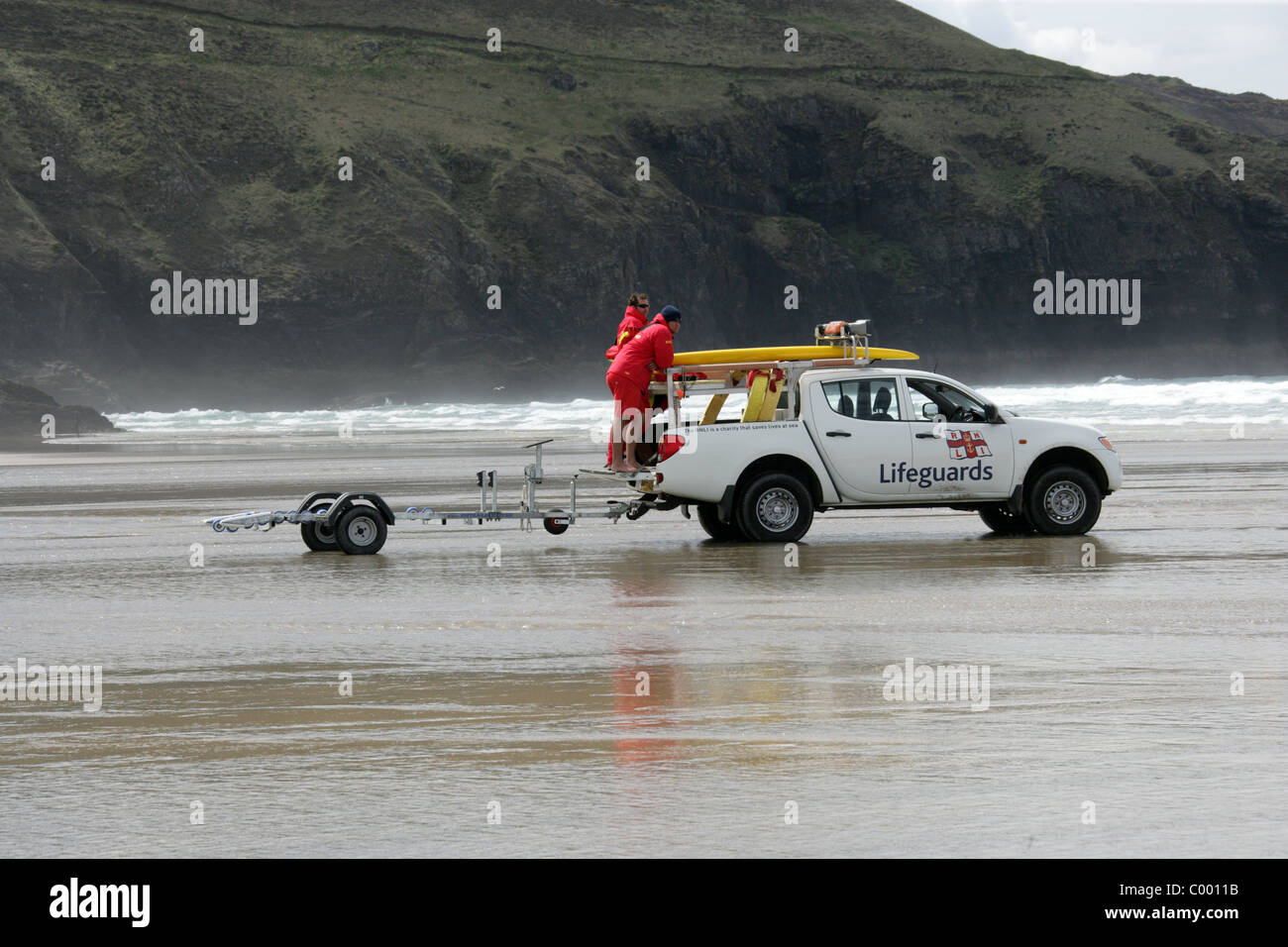 Rescue van at the beach hi-res stock photography and images - Alamy