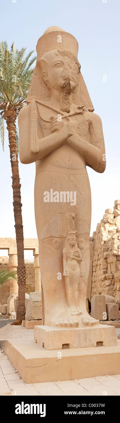 Ramses iii statue hi-res stock photography and images - Alamy
