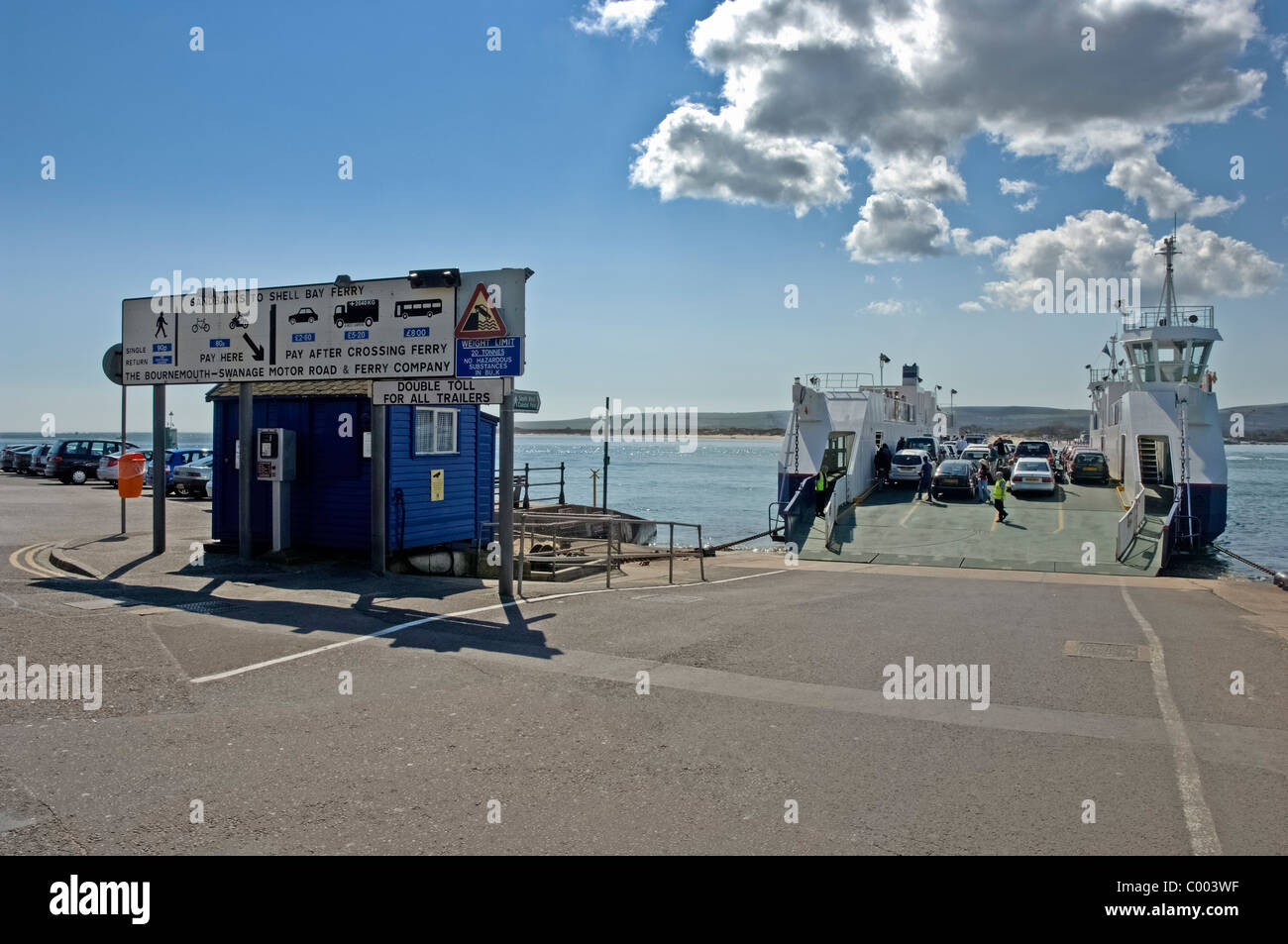 Ferry toll booth hi-res stock photography and images - Alamy