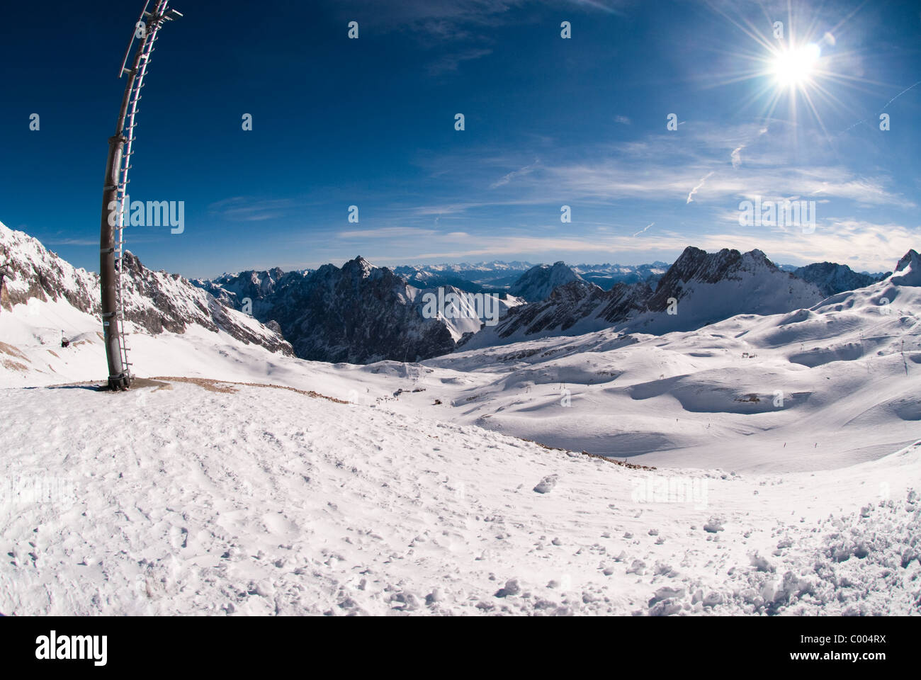 Zugspitze garmisch partenkirchen hi-res stock photography and images ...