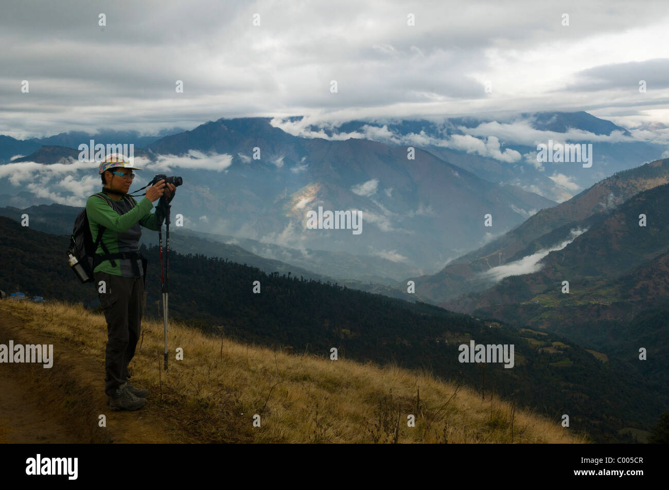 high altitude scenery in the Annapurna region of Nepal Stock Photo - Alamy