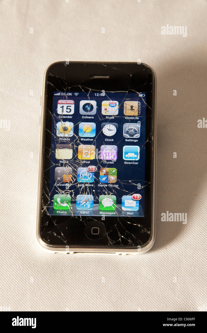 Accidental damage hi-res stock photography and images - Alamy