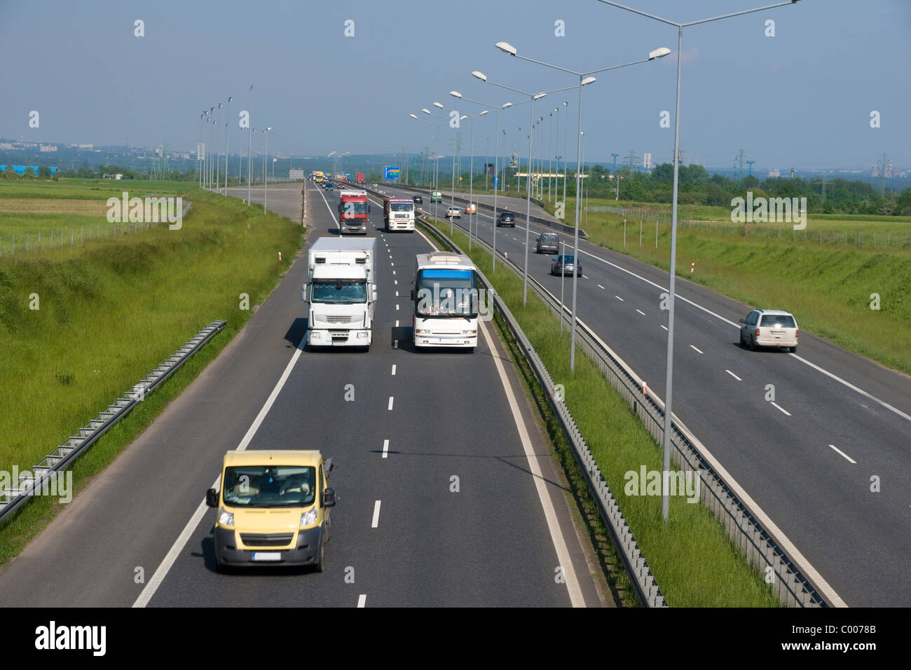 Higway overpass hi-res stock photography and images - Alamy